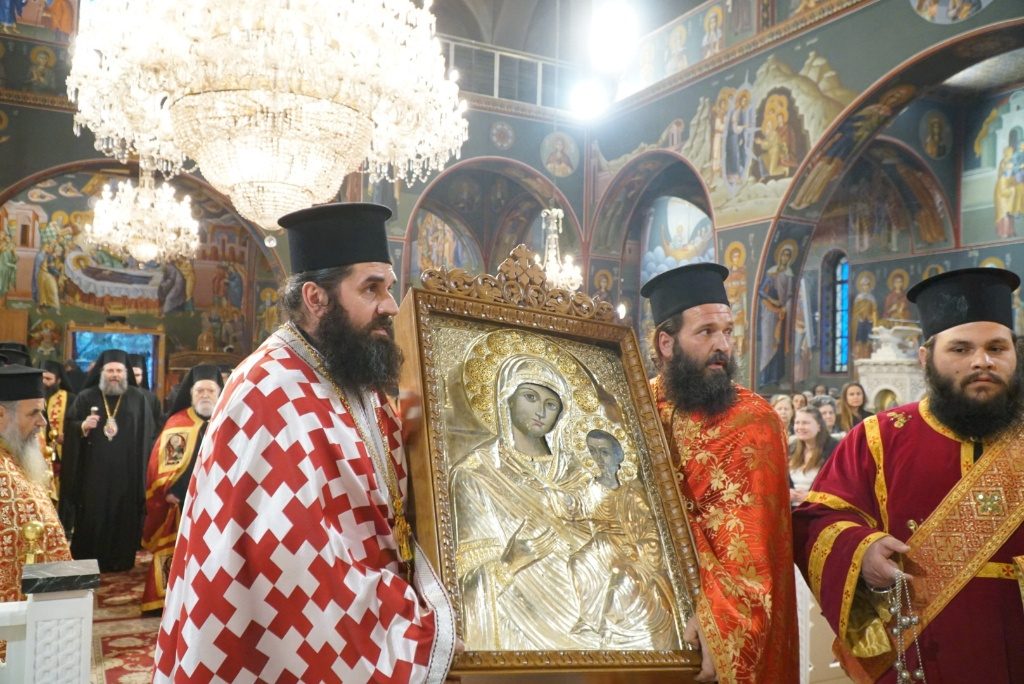 Ο Εσπερινός «της Συγνώμης» στην Ιερά Μητρόπολη Τρίκκης και Σταγών - TV10