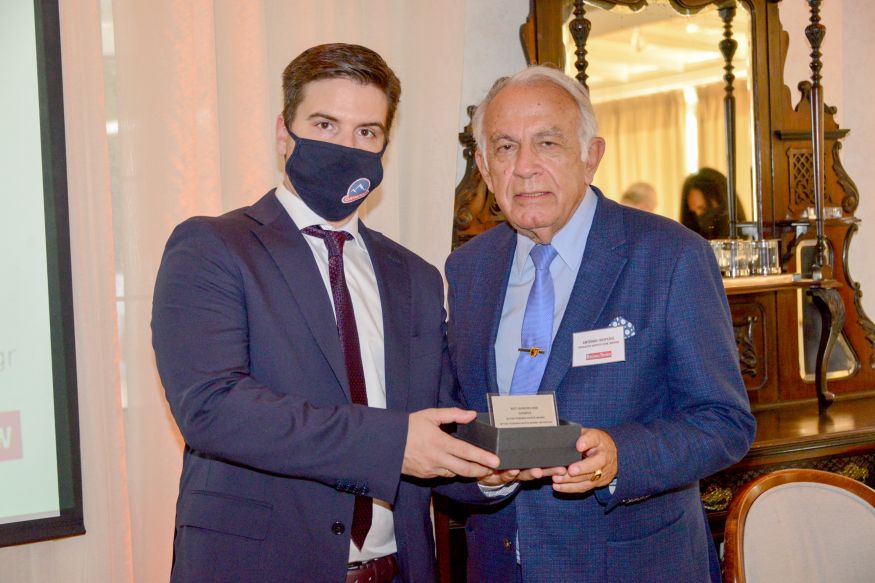 Βραβεύτηκαν τα φυτικά ροφήματα της ΟΛΥΜΠΟΣ - TV10