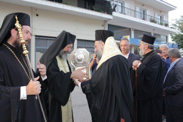 Η Υποδοχή της Τίμιας Κάρας του Αγίου Βησσαρίωνος στην Πύλη - TV10