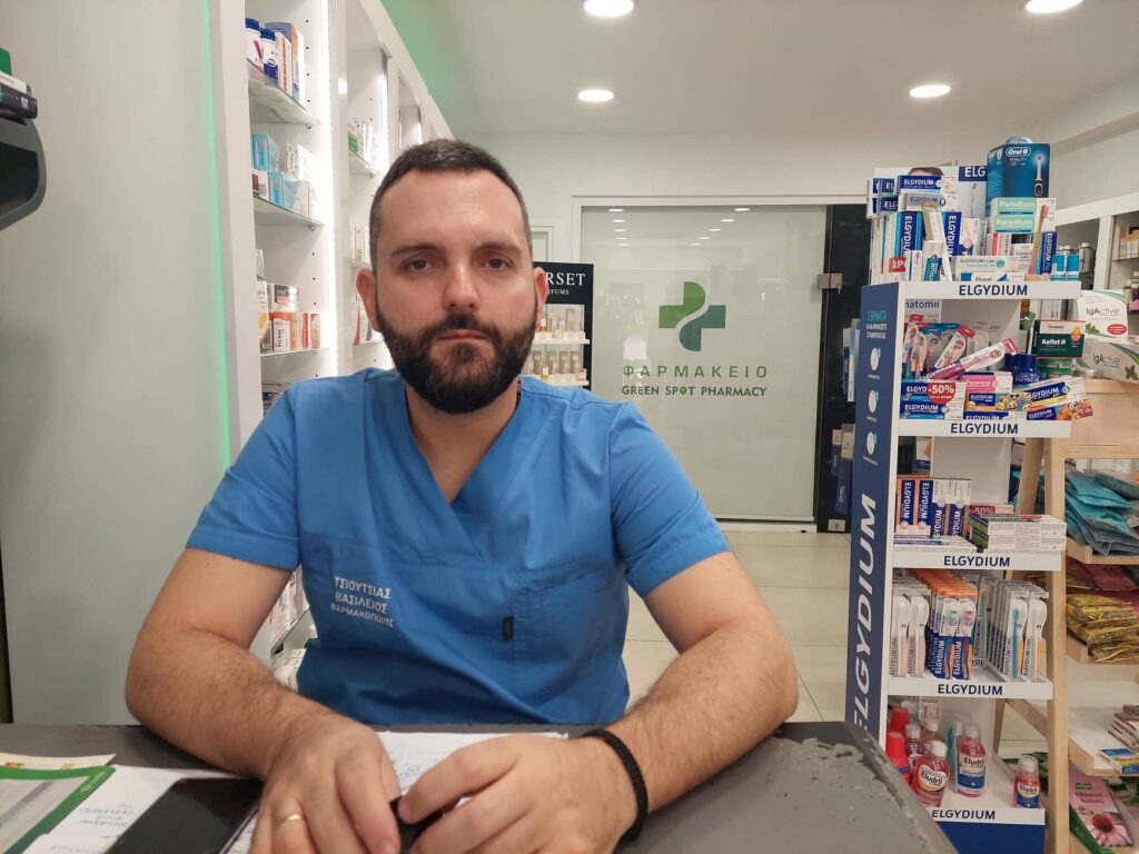 Τρίκαλα: Ήρθαν τα διπλά σελφ τεστ για κορωνοϊό και γρίπη - TV10