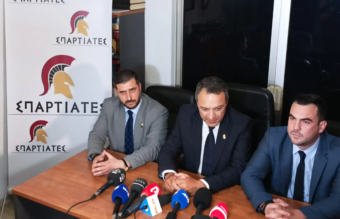 Σπαρτιάτες: Ο πρόεδρος Βασίλης Στίγκας ευχαρίστησε τον Ηλία Κασιδιάρη ...