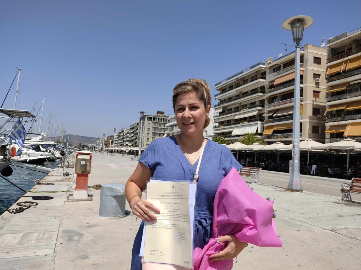 Παράδειγμα θέλησης η Αθανασία Χατζή, ορκίστηκε στο 5ο της πτυχίο! - TV10