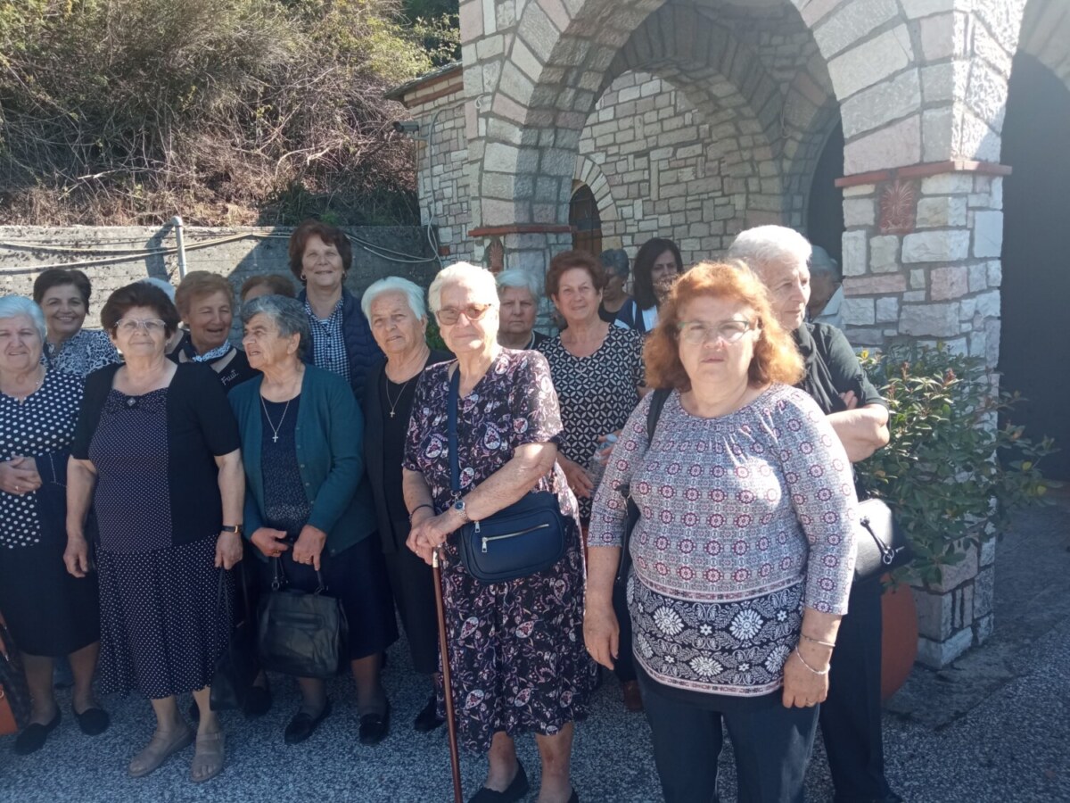 Εκδρομή του ΚΑΠΗ Μακρυχωρίου στη Λίμνη Πλαστήρα - TV10